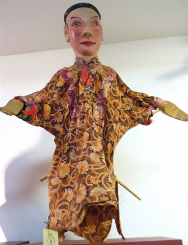 Portable Puppet Theatres and Puppets